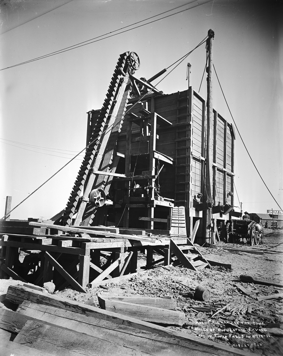 568 · Clarence E. Bisbee · TFPL Digital Collections